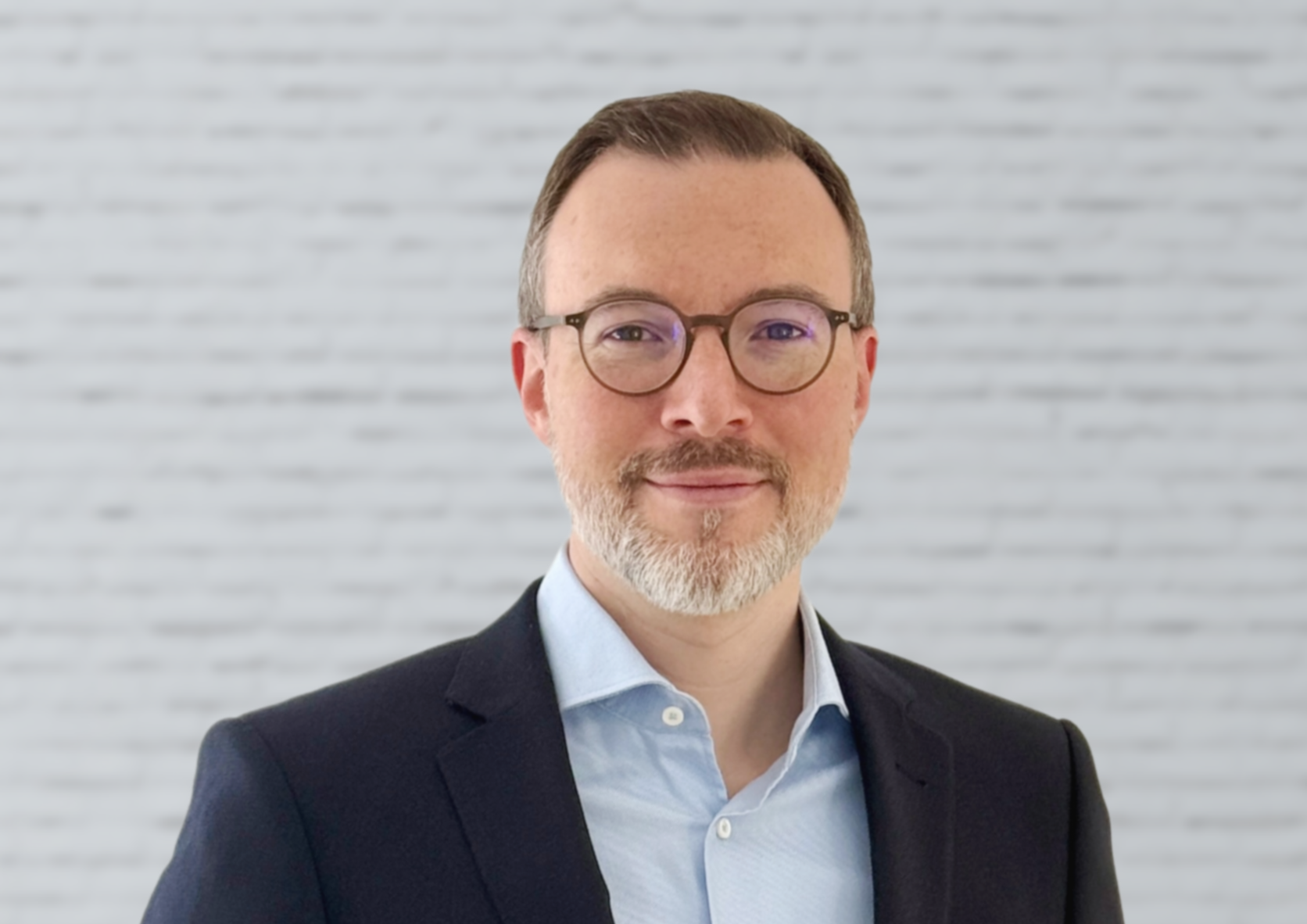 Philipp von Czapiewski wird neuer CEO der DSR Hotel Holding • DERTOUR Group